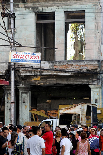 Cuba: Havana Building Collapses at Infanta and Salud Streets / Orlando ...